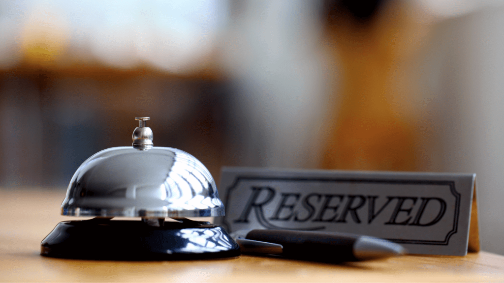 Making Group Hotel Reservations: Tips for Large Parties - Hotel Chicago ...
